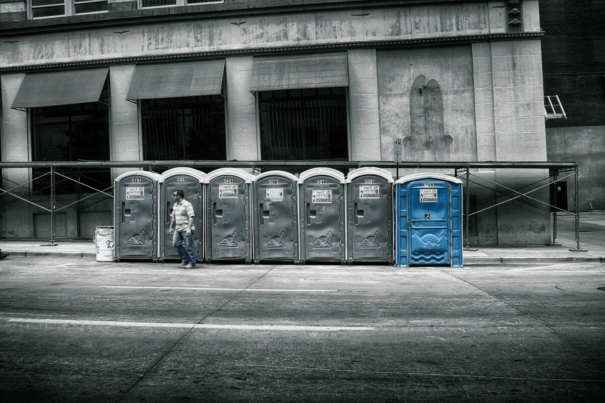 Portable Restroom Rental Services - Hackney Renters